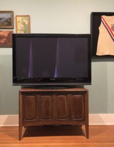 Refinishing Goodwill Furniture -- My Before & After